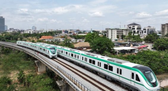 Abuja Light Rail achieves 250,000 passengers in 100 days - Businessday NG